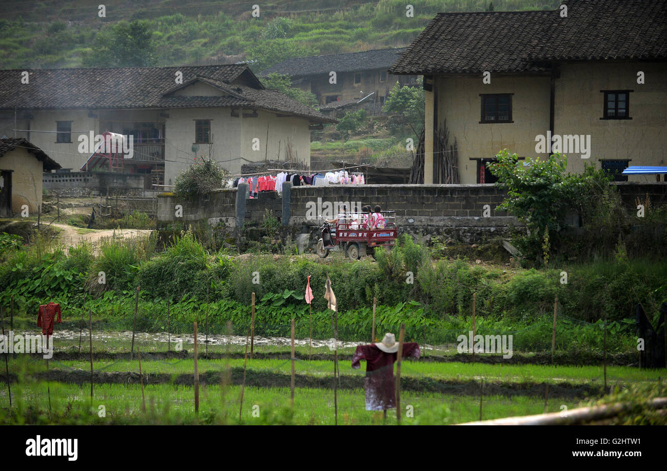 Nanchang, China's Jiangxi Province. 25th May, 2016. The tricycle ...