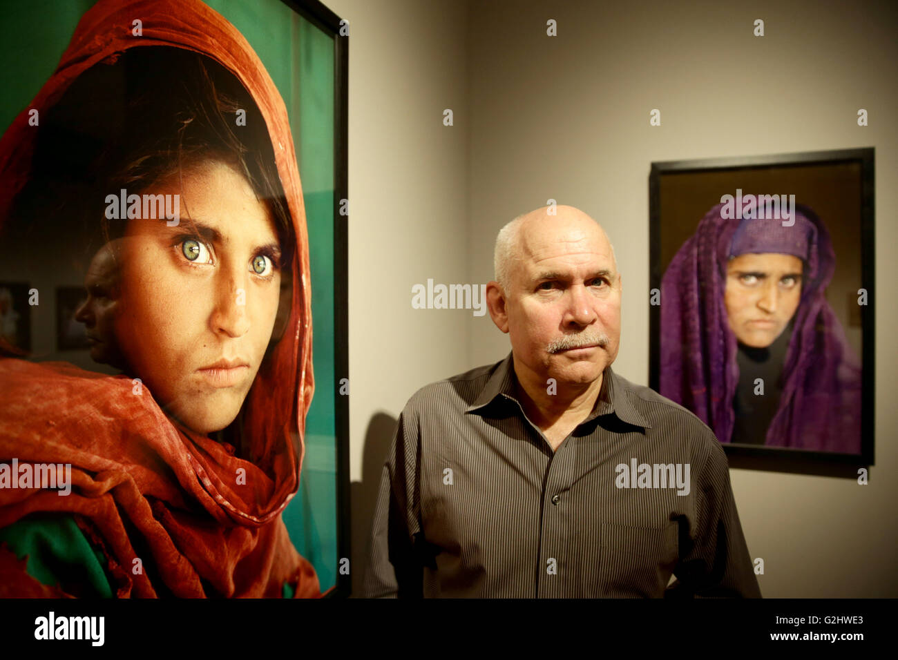 Us photographer steve mccurry hi-res stock photography and images - Alamy