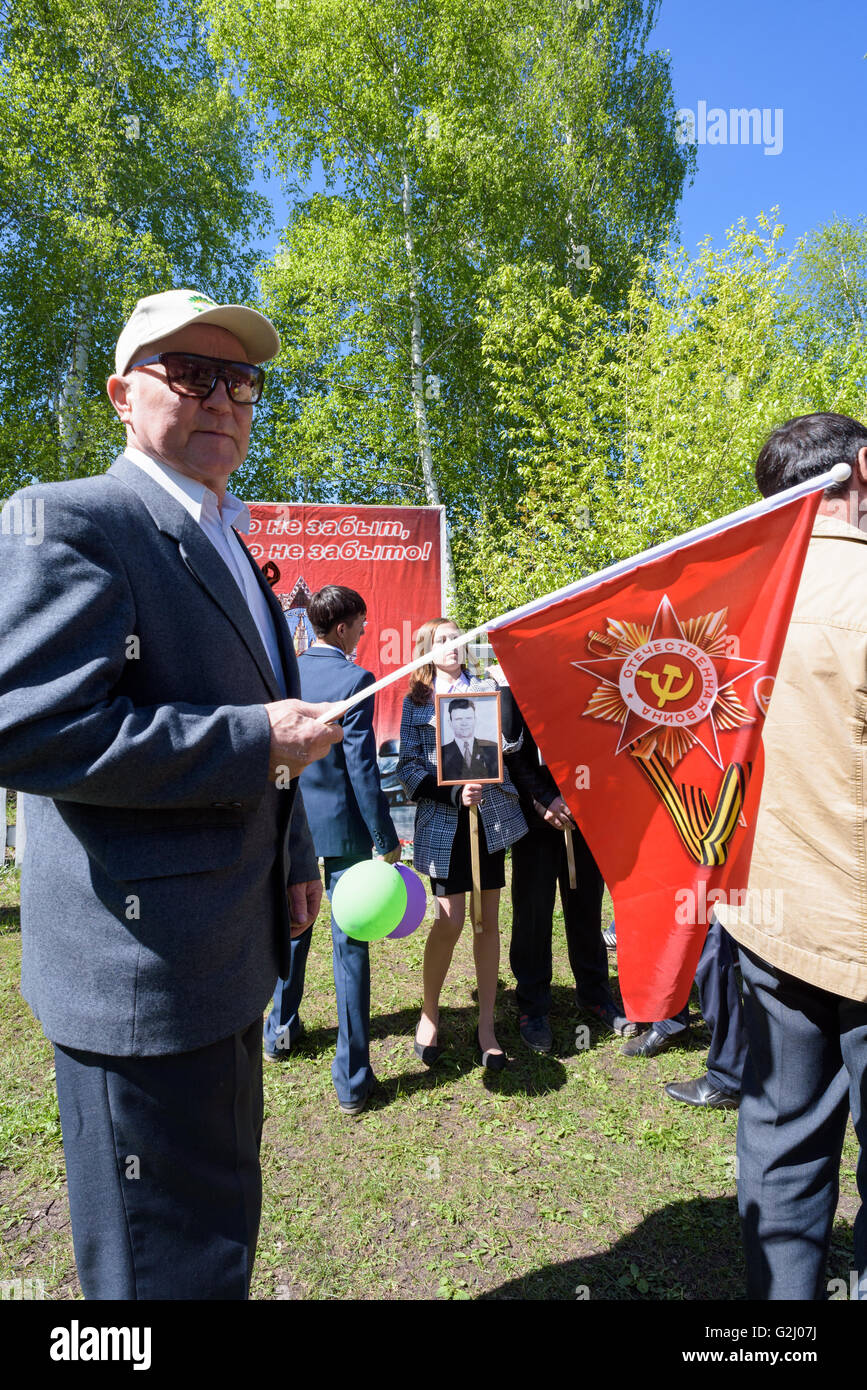 Solemn people hi-res stock photography and images - Alamy