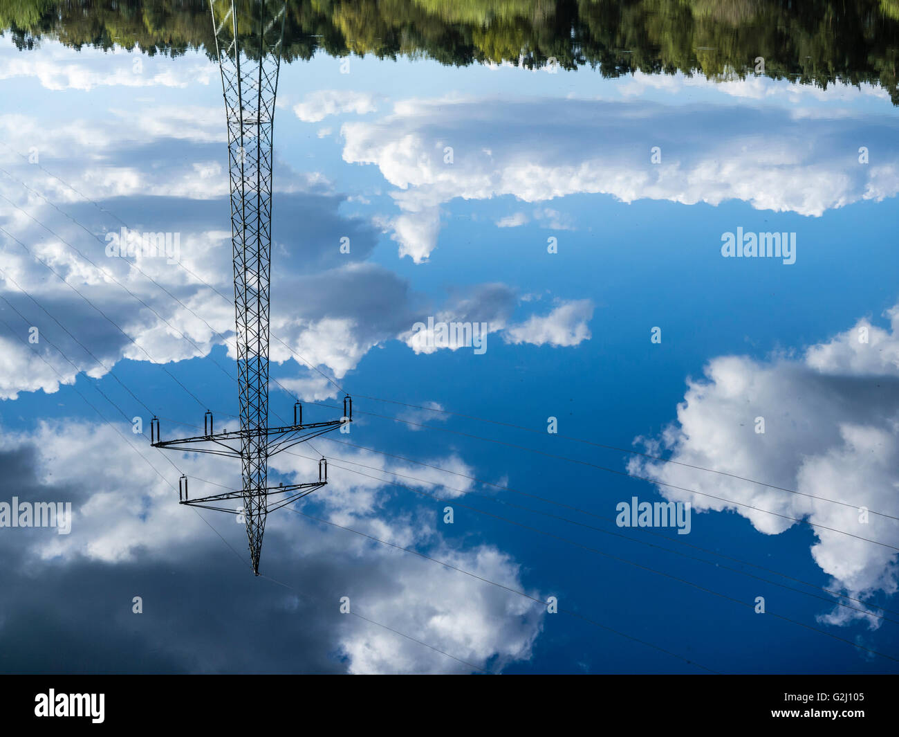 Powerline poles hi-res stock photography and images - Alamy