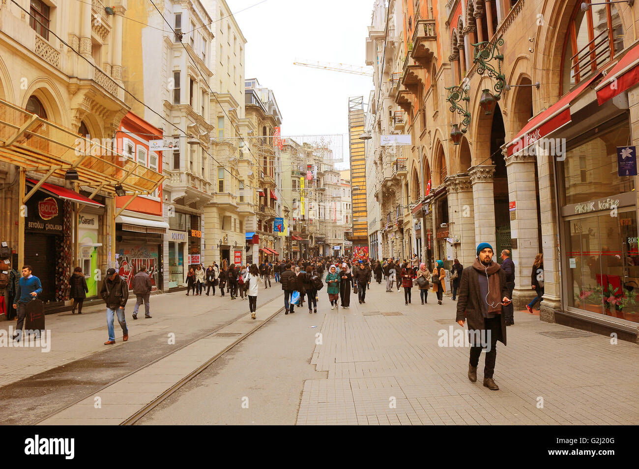 Crowded istiklal street in istanbul hi-res stock photography and images ...