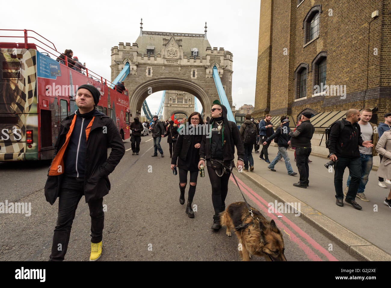 Anarchists anarchy hi-res stock photography and images - Alamy