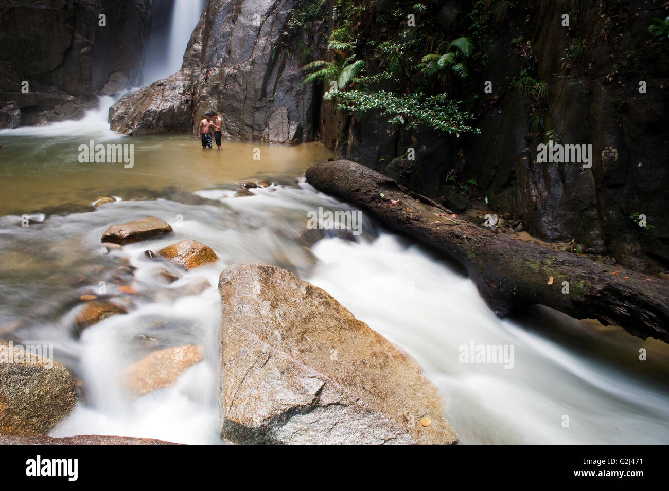 Slow shutter capturing water in waterfalls Stock Photo - Alamy