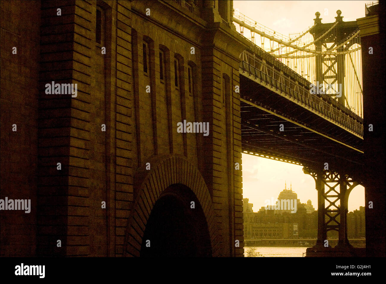 Manhattan bridge structure hi-res stock photography and images - Alamy