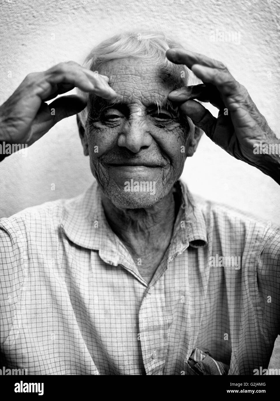 Old man hands on Black and White Stock Photos & Images - Alamy