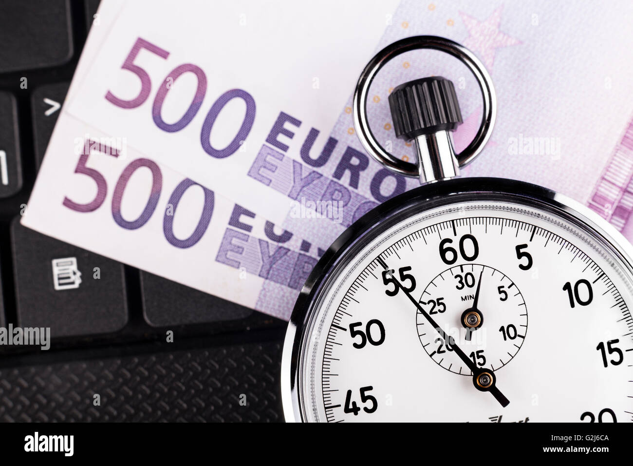 500 euro bills hi-res stock photography and images - Alamy