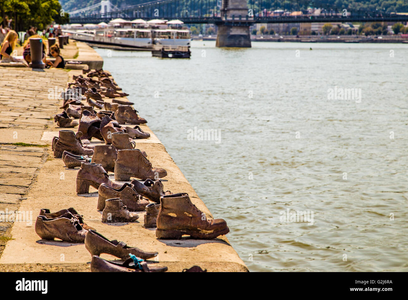 Budapest memorial hi-res stock photography and images - Alamy