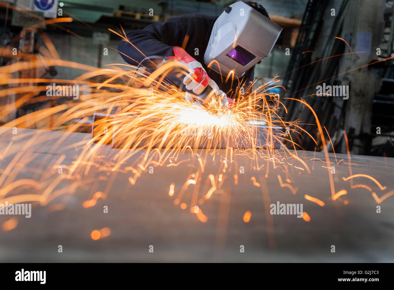 Wroker hi-res stock photography and images - Alamy
