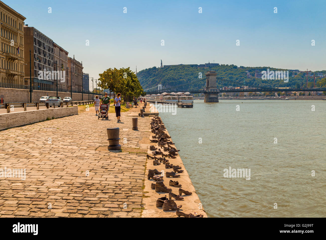 Danube promenade hi-res stock photography and images - Alamy
