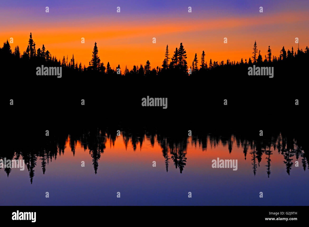 Reflection of sunset hi-res stock photography and images - Alamy