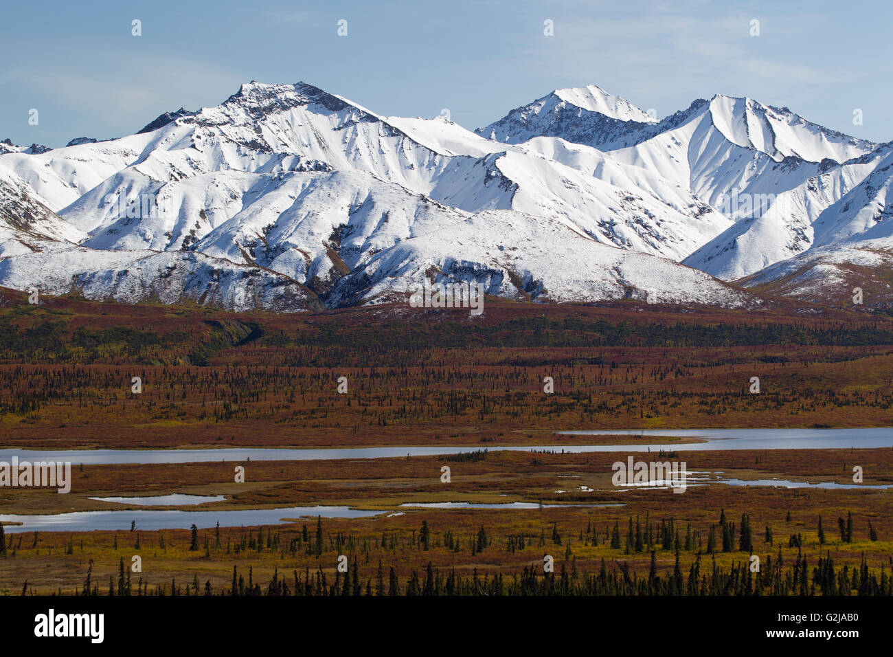 Saint elias mountains hi-res stock photography and images - Alamy