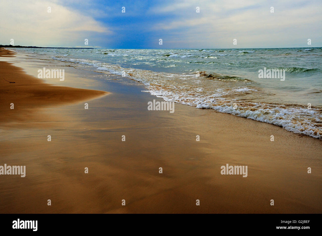 Waves on shore of Lake Huron, Pinery Provincial Park, Ontario, Canada ...