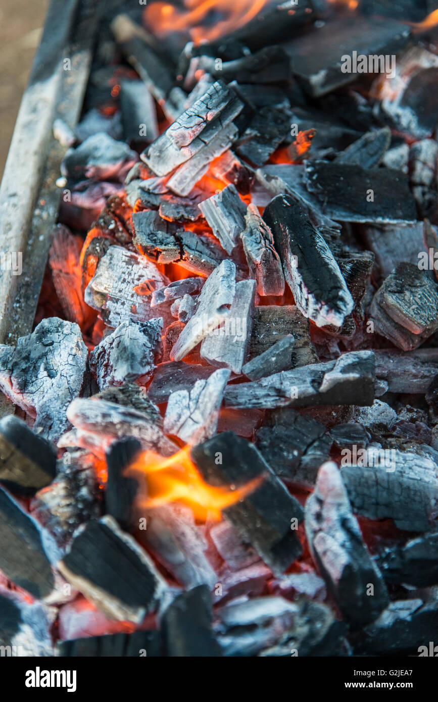 Fire burning coals Stock Photo - Alamy