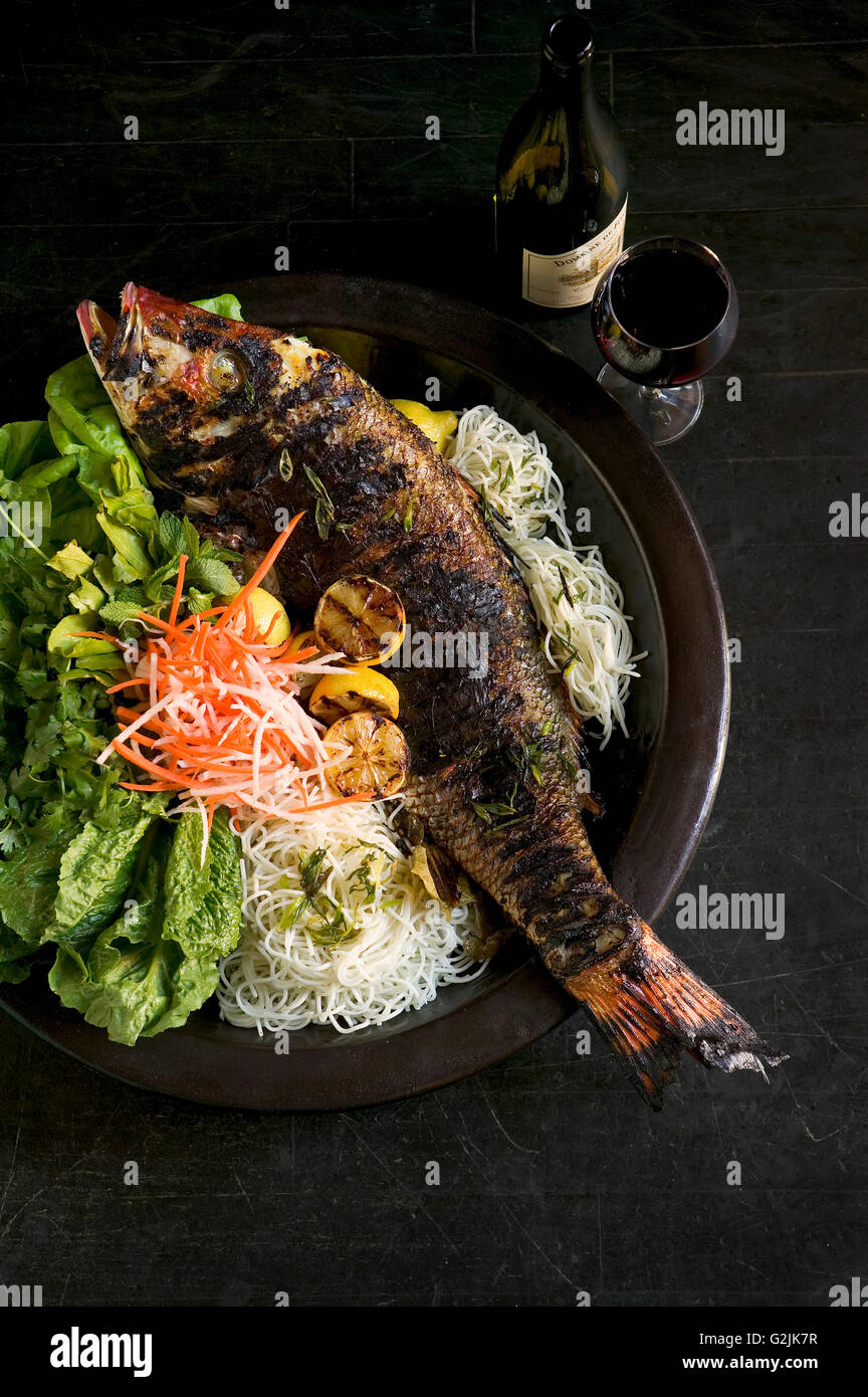 Tropical Grilled Fish Stock Photo - Alamy