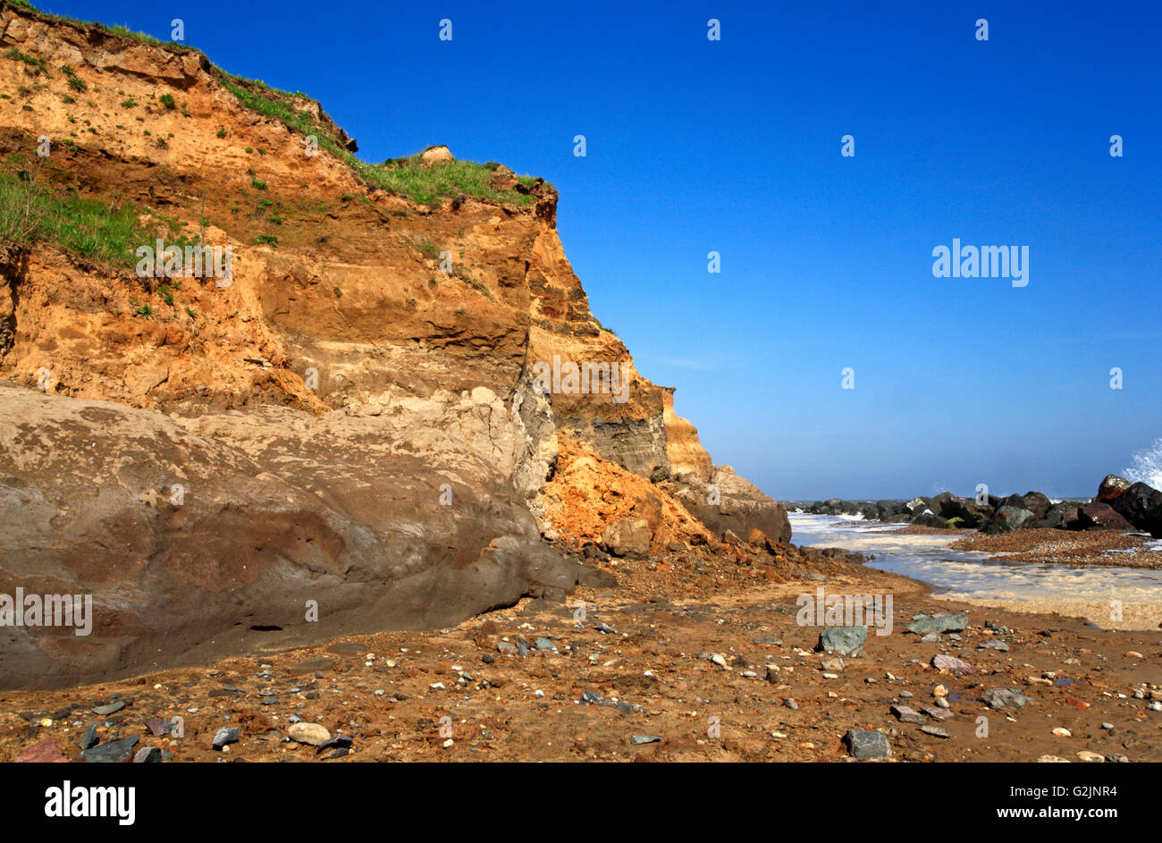 Norfolk cliffs hi-res stock photography and images - Alamy