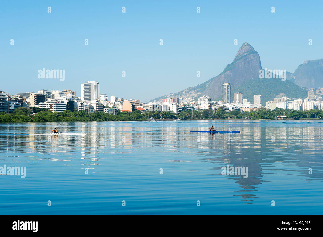 Scenic skyline morning view of Lagoa Rodrigo de Freitas lagoon in Rio ...