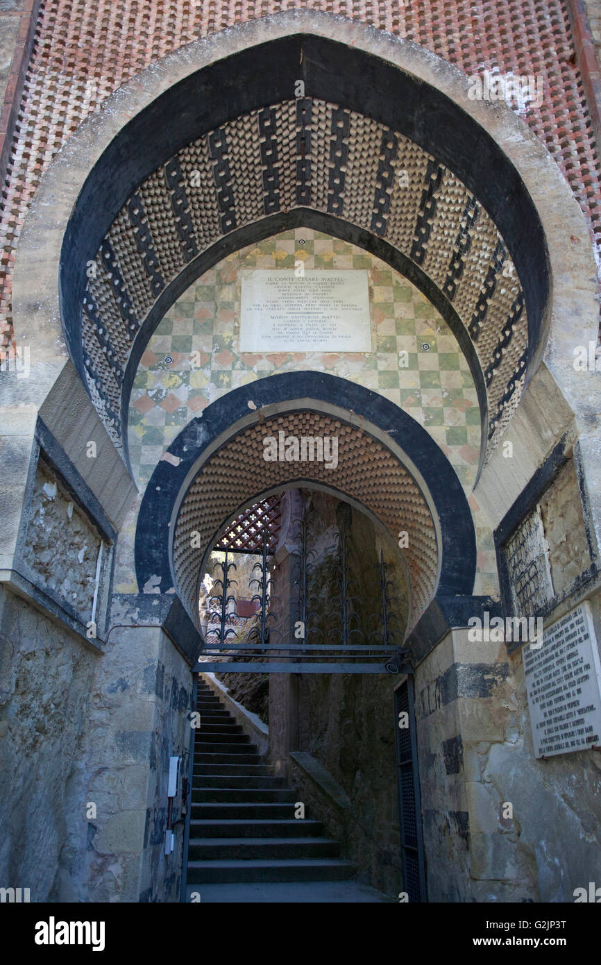 The entrance gate arch to the Rocchetta Mattei castle in Grizzana ...