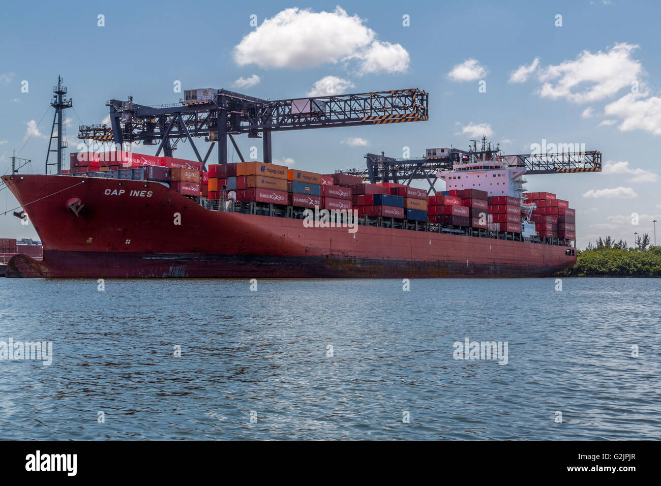 Port shipping container usa hi-res stock photography and images - Alamy