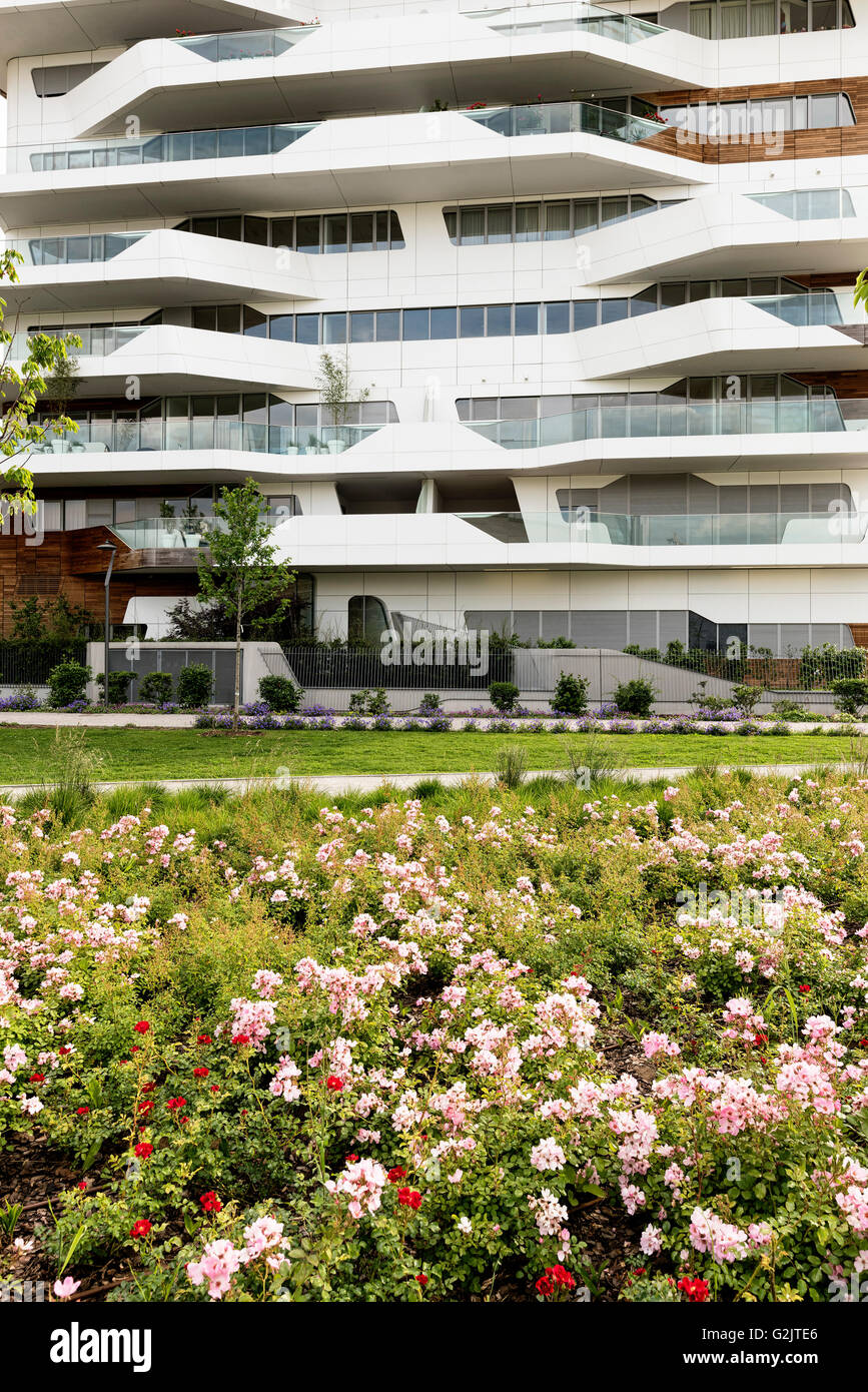 Modern residential buildings in Milan (Lombardy, Italy): Citylife Stock ...