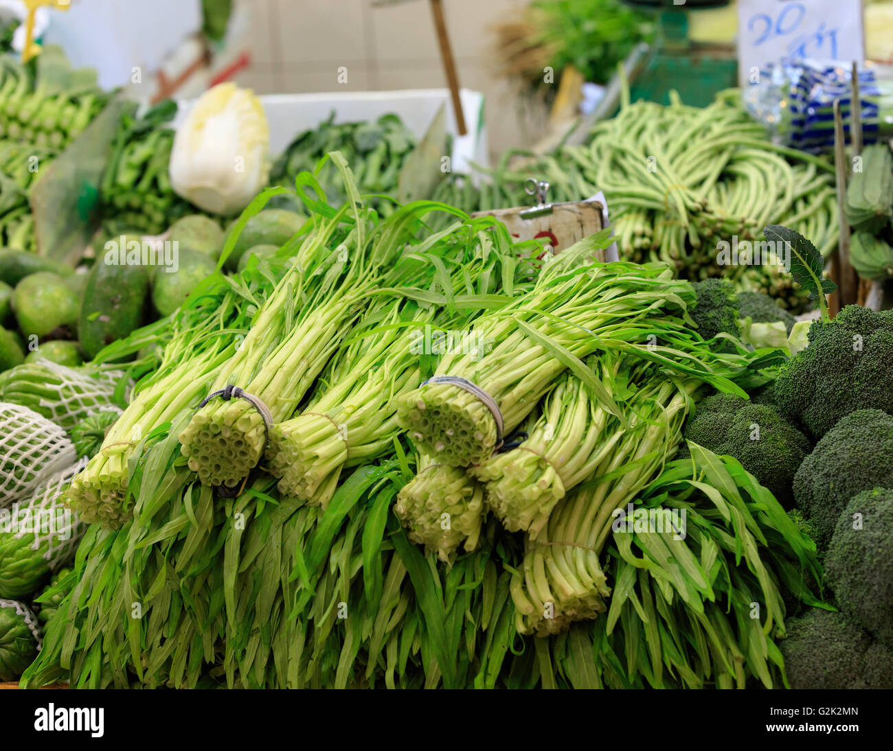 Traditional asian market Stock Photo - Alamy