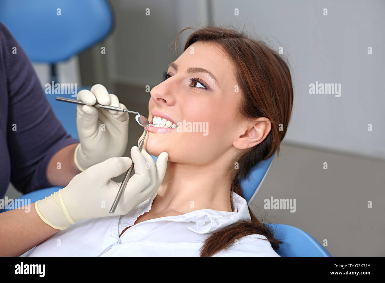 examination of the teeth in the office of the dentist Stock Photo - Alamy