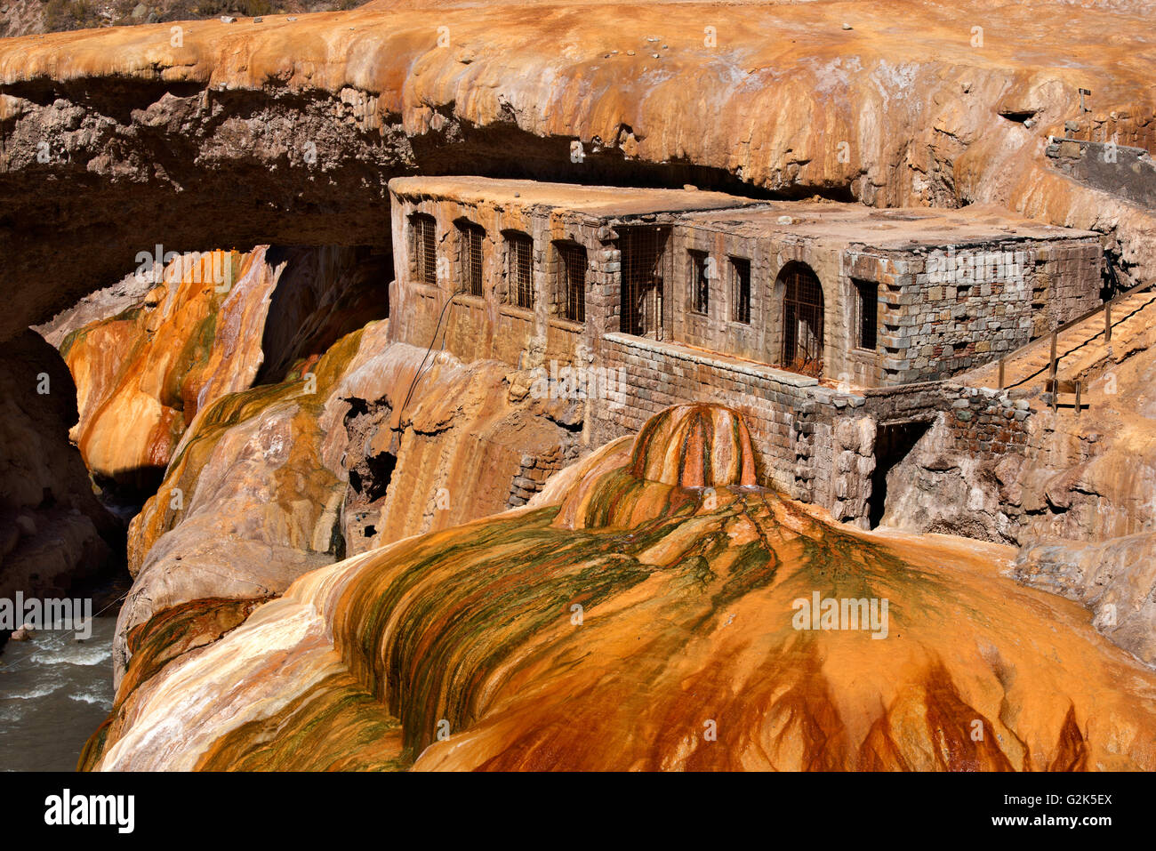 Puente del inca hi-res stock photography and images - Alamy