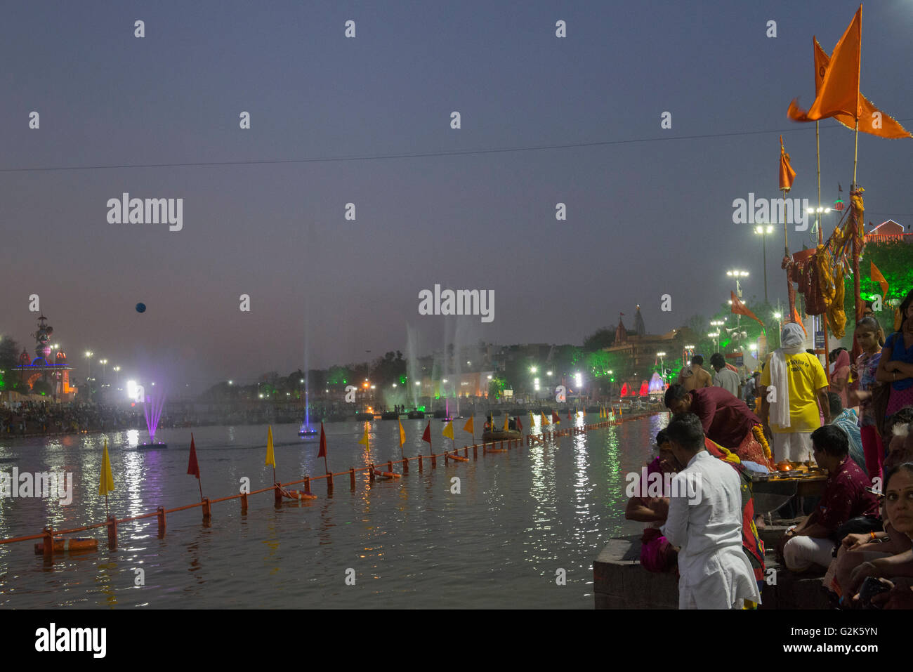 Evening Aarti On Shipra River Ghats, Ujjain Kumbh Mela 2016 Stock Photo ...