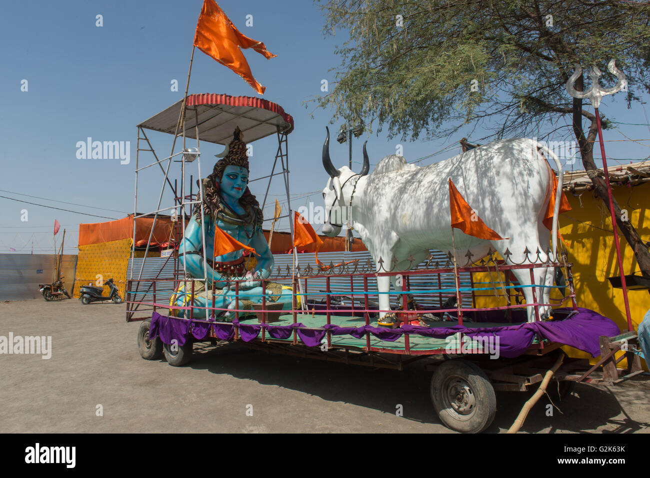 Sacred Cow Statue On Float (Chariot) At Entrance Of Hijra Akhara ...