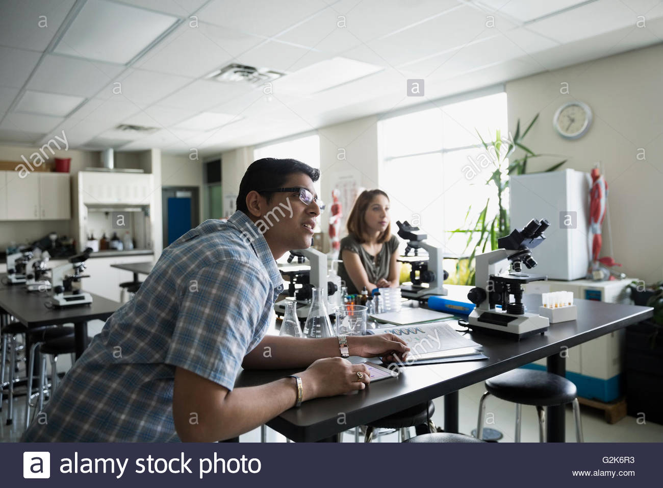 Students attentive in class hi-res stock photography and images - Alamy