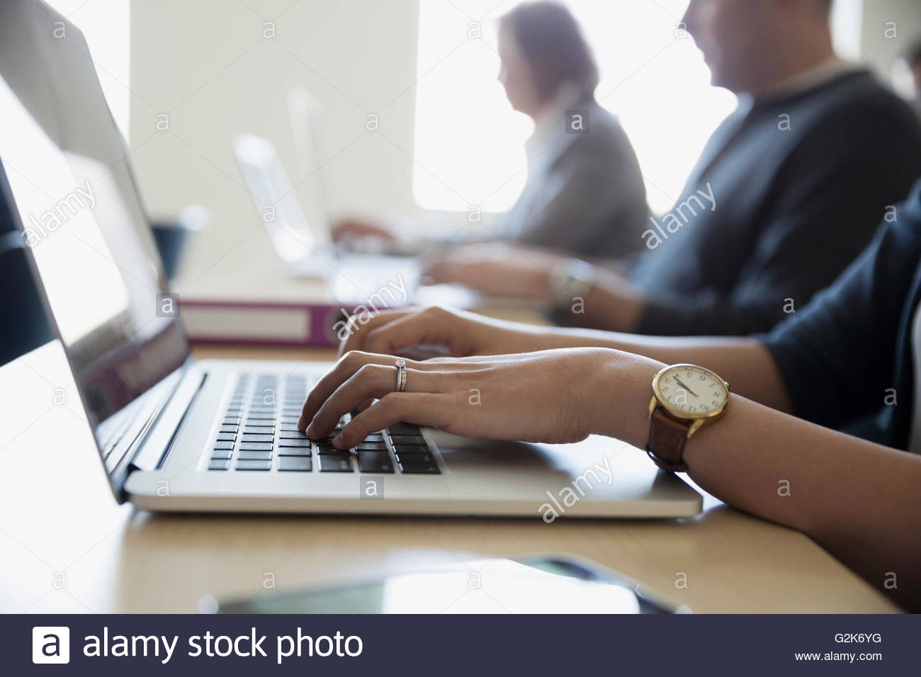 Middle school classroom laptops hi-res stock photography and images - Alamy