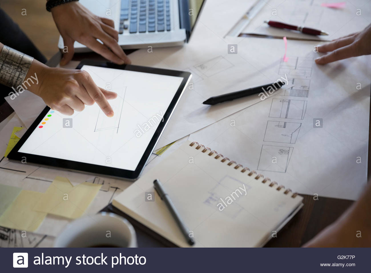 Meeting plans screen hi-res stock photography and images - Alamy