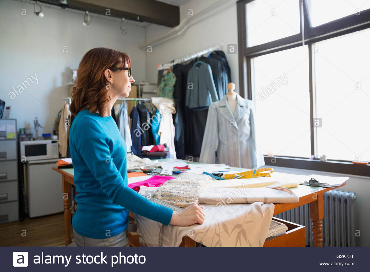 Dressmaker model hi-res stock photography and images - Alamy