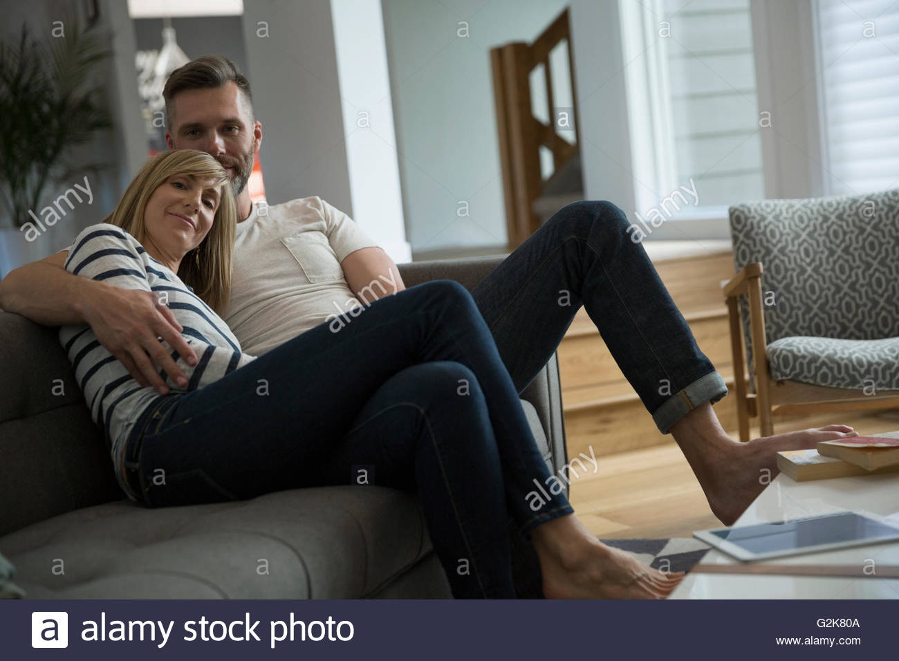 Hugging legs hi-res stock photography and images - Alamy