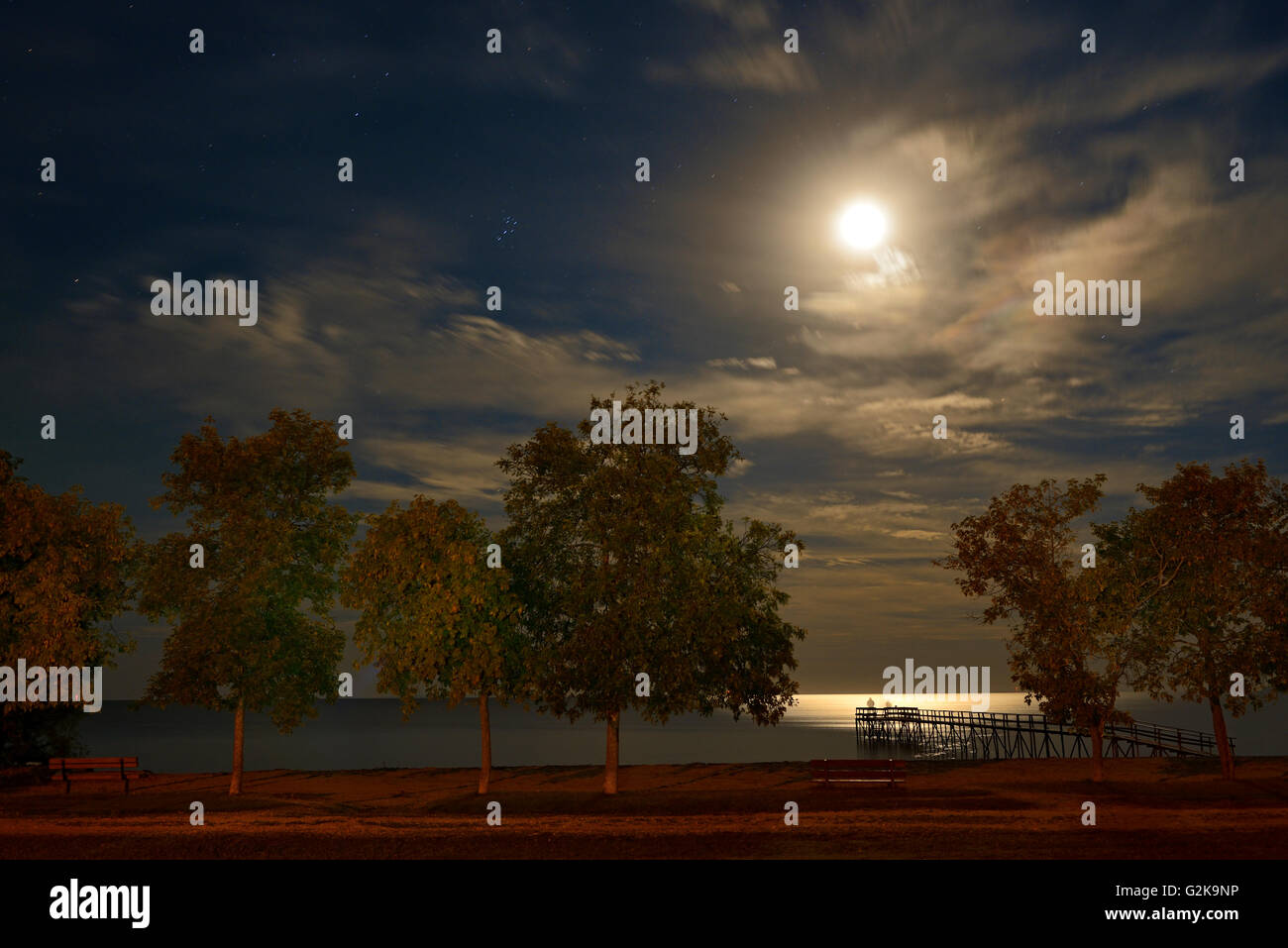 Moonrise night nighttime hi-res stock photography and images - Alamy