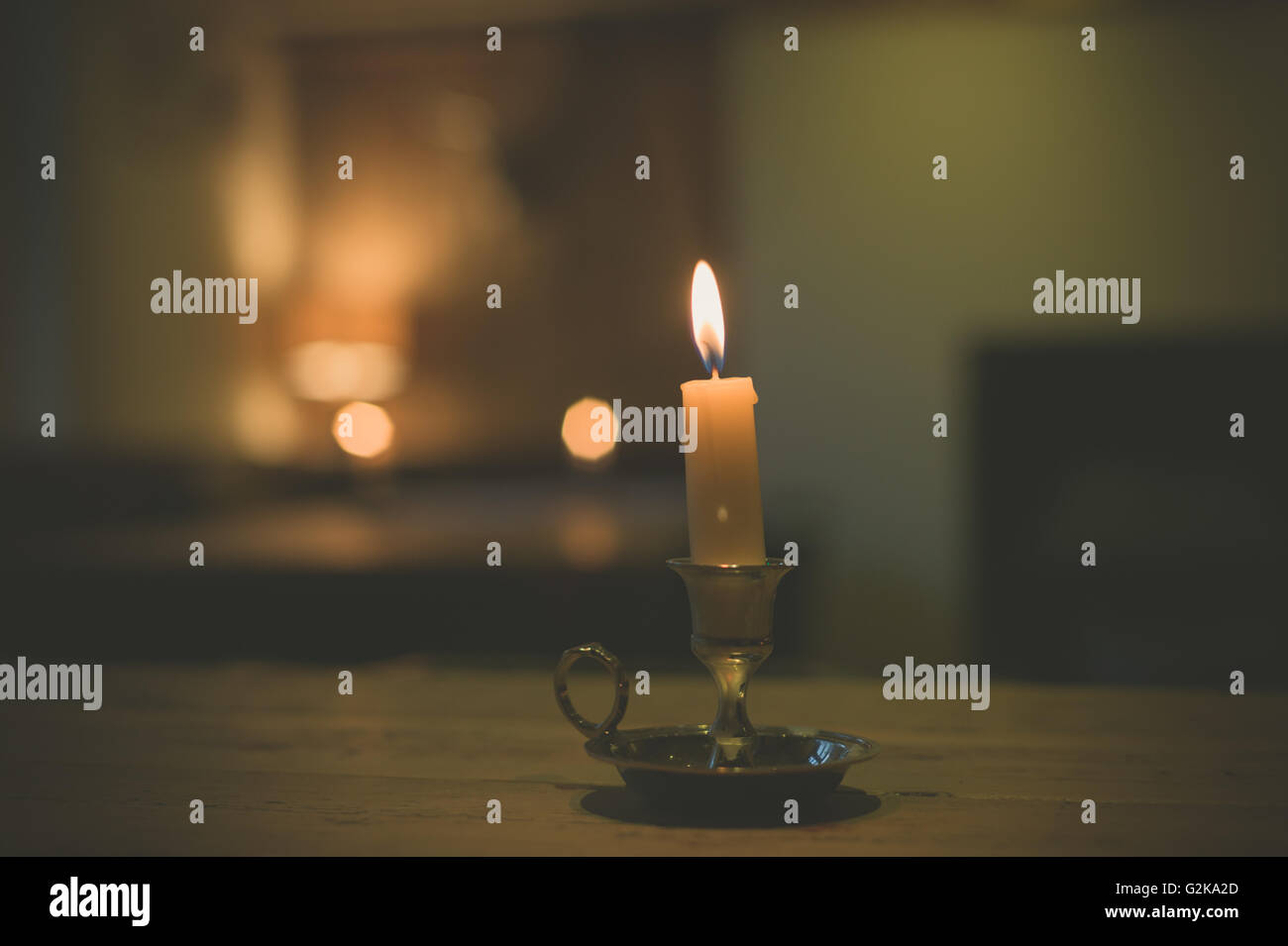 Candle light dining table hi-res stock photography and images - Alamy
