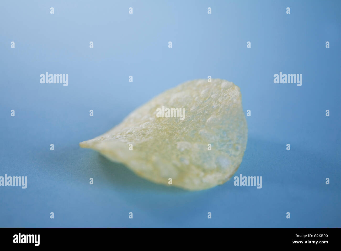 Single potato chip hi-res stock photography and images - Alamy