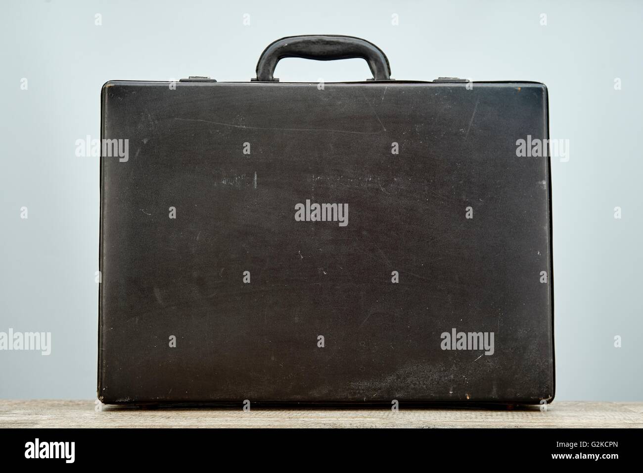 A studio photo of an old leather briefcase Stock Photo - Alamy