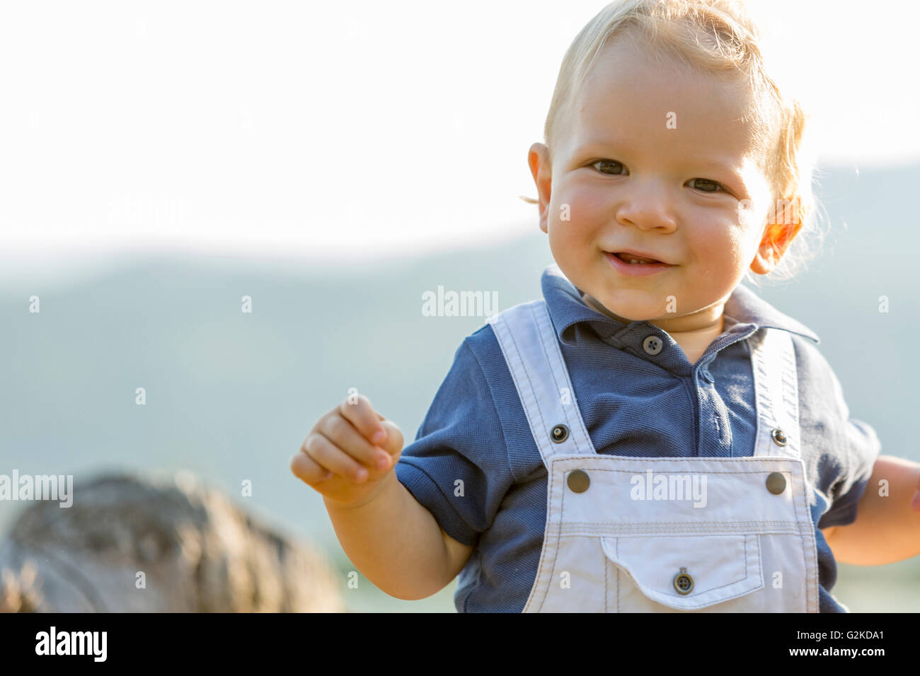 Portrait of smiling baby boy Stock Photo - Alamy