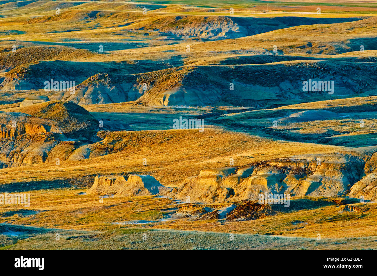 sunrise over Killdeer Badlands (East Block) Grasslands National Park ...