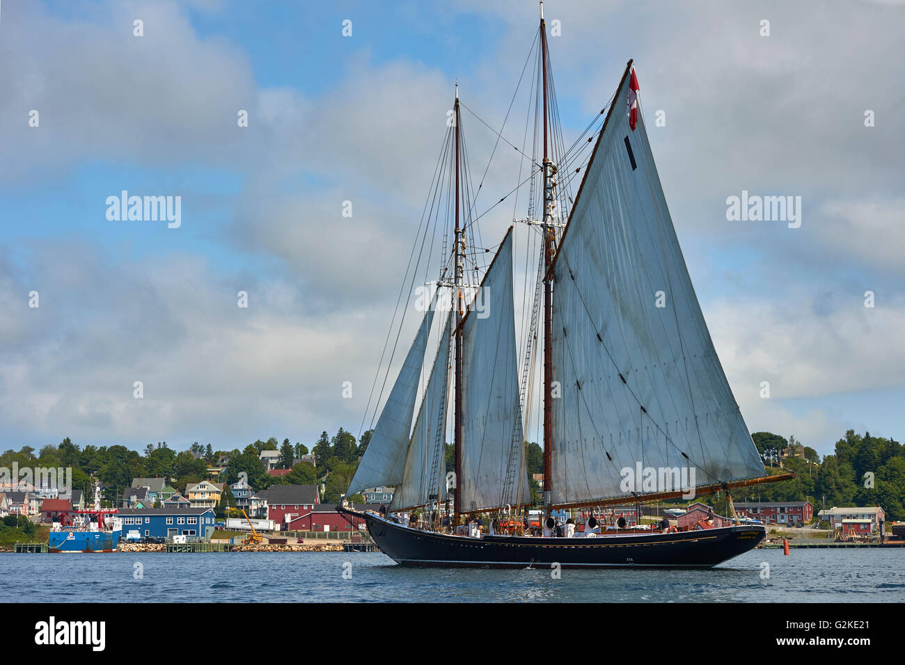Bluenose ii hi-res stock photography and images - Alamy