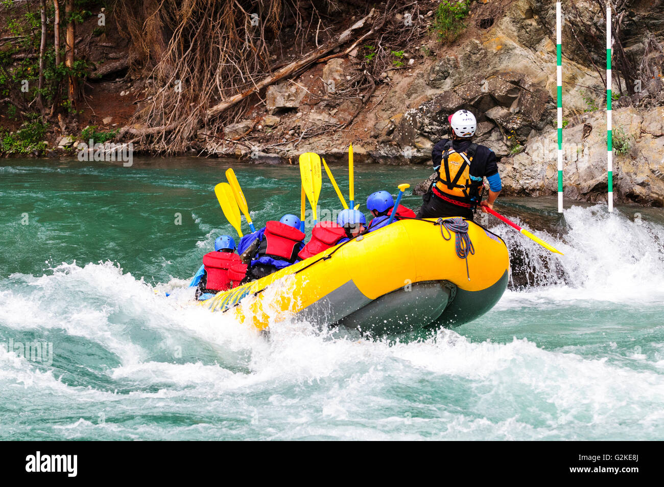 Chinook canoe hi-res stock photography and images - Alamy