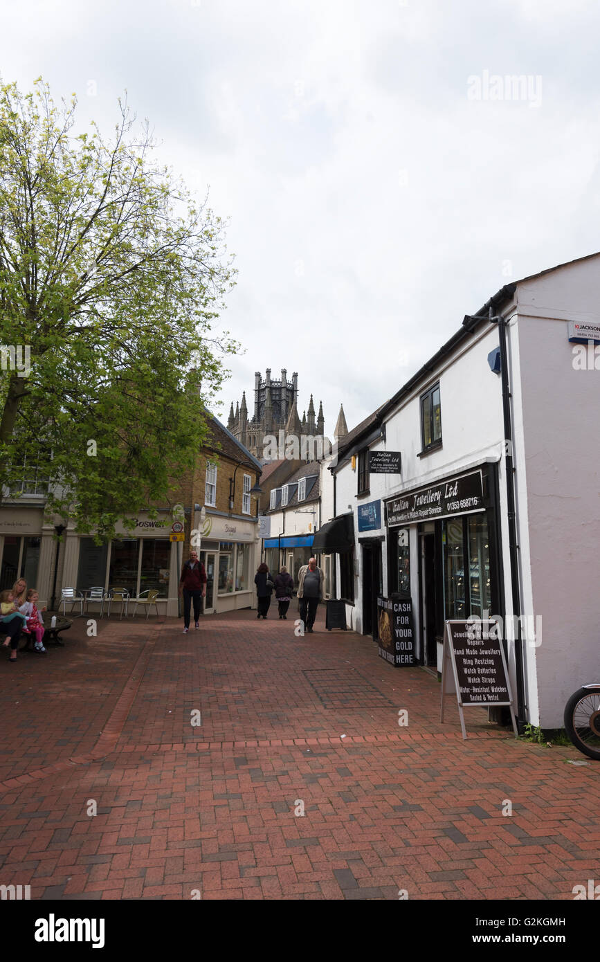 High street ely cambridgeshire hi-res stock photography and images - Alamy