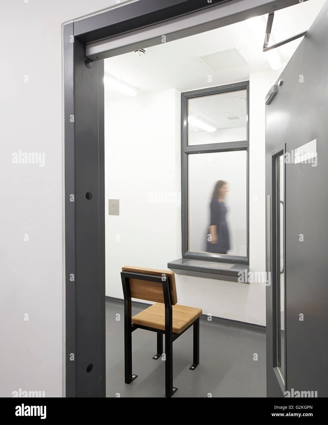 Police station window hi-res stock photography and images - Alamy