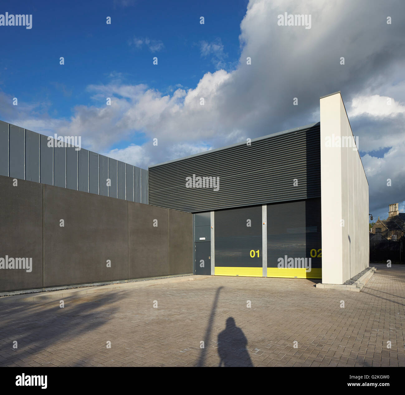 Police vehicle entrance to rear. Keynsham Custody Suite and Prosecution ...