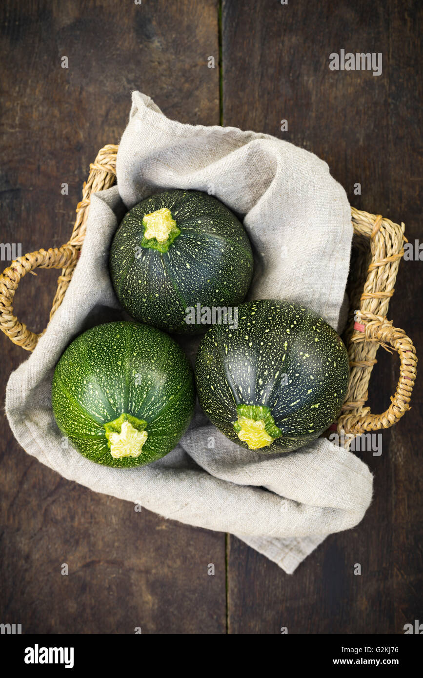 Eight ball squashes in a basket Stock Photo - Alamy