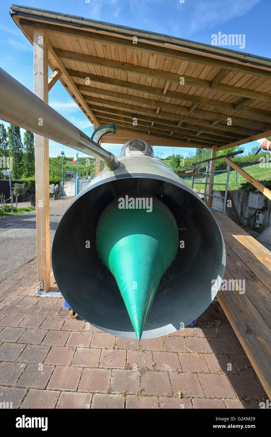 The air intake of the Mig-21 fighter Stock Photo - Alamy