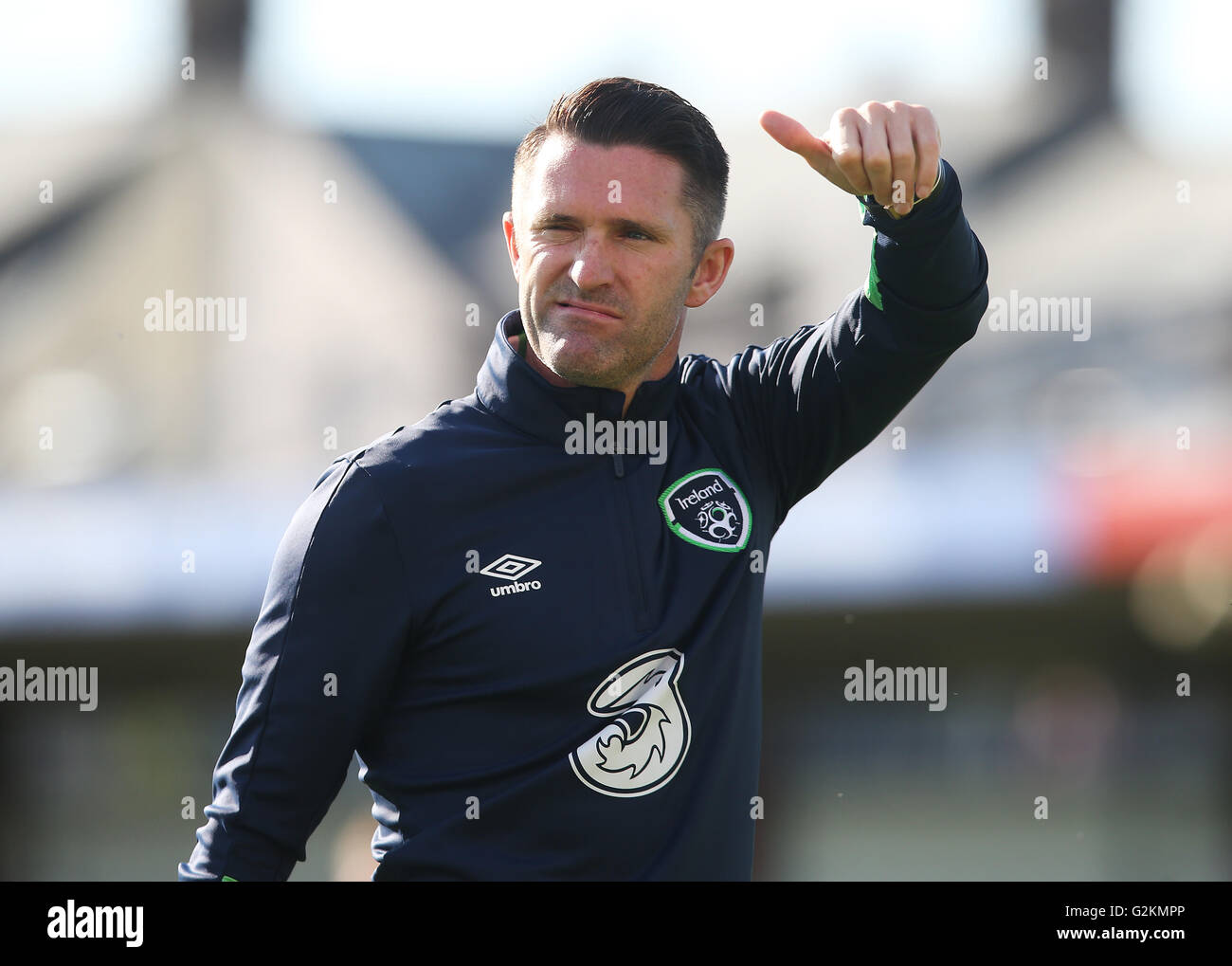 Republic of Ireland's Robbie Keane on the pitch before the ...
