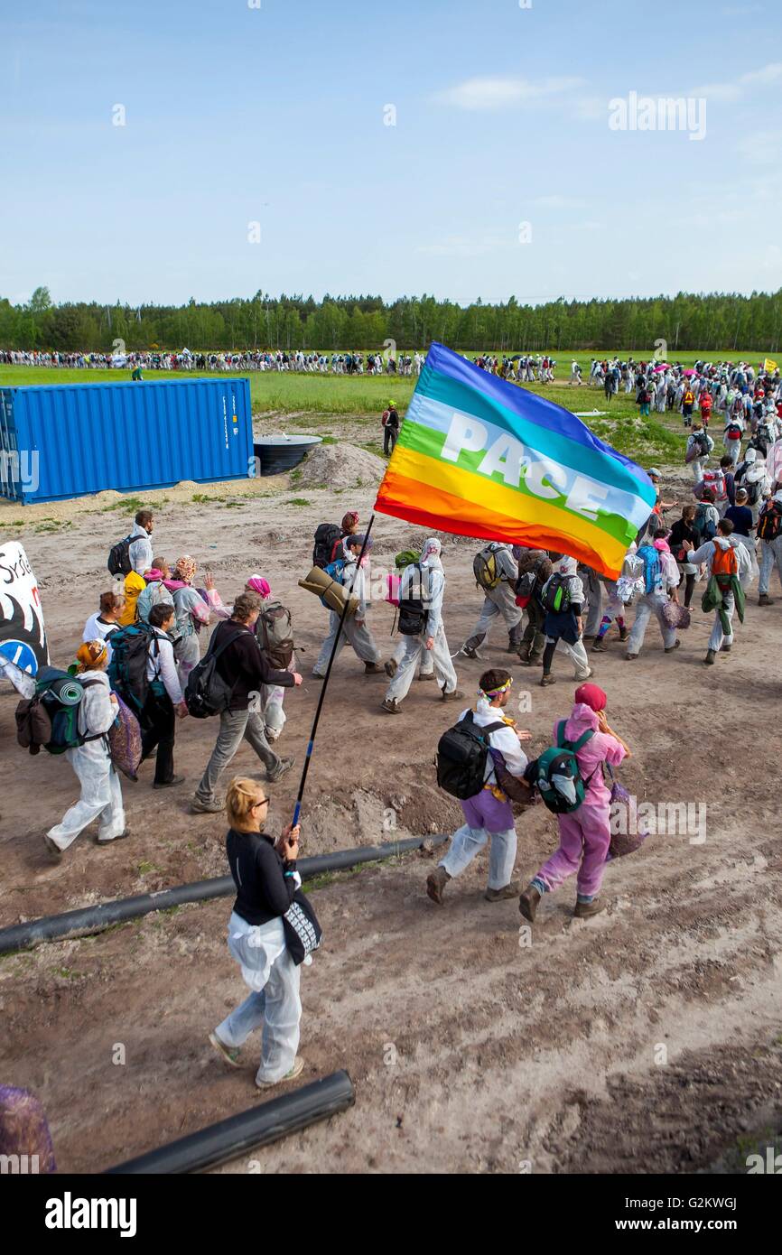 Protest of environmental activists from 'Ende Gelaende' in Lusatia ...