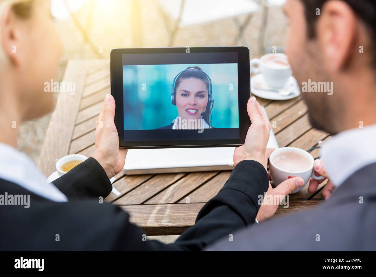 Business people chatting during a coffee break Stock Photo - Alamy