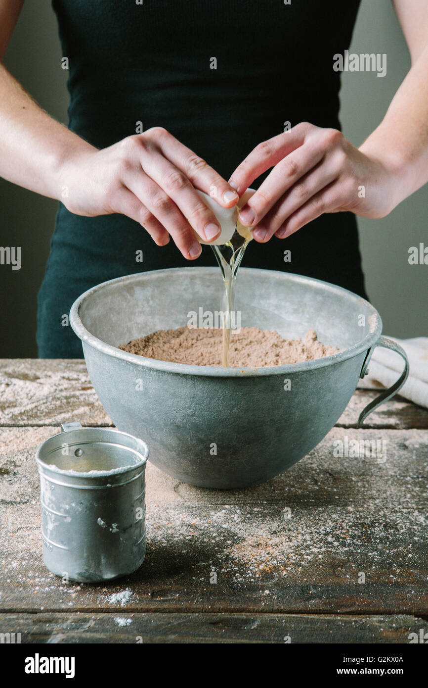 Cake mix hi-res stock photography and images - Alamy